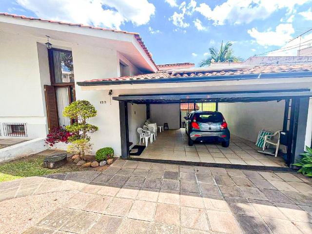 Casa mobiliada com piscina para aluguel em Novo Hamburgo, Jardim Mauá