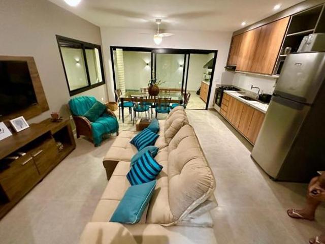 Casa Mobiliada com Piscina Privativa a 200m da Praia de Maresias