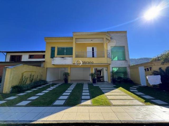 Casa mobiliada com varanda e portaria 24h em Guarujá, Jardim Albama