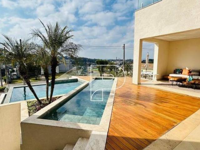 Casa mobiliada de alto padrão com 4 suítes à venda, 557 m² por R$ 4.800.000 Reserva Santa Maria