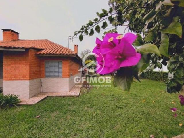 Casa mobiliada em condomínio fechado em Uruguaiana