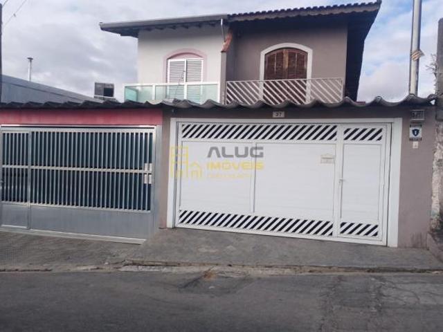 Casa Mobiliada em Osasco com Suíte e Churrasqueira