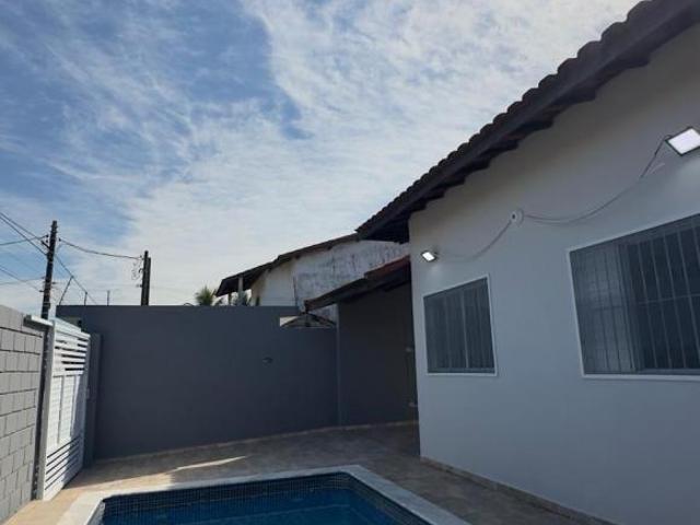 Casa mobiliada lado praia com piscina e móveis planejados no Cibratel II