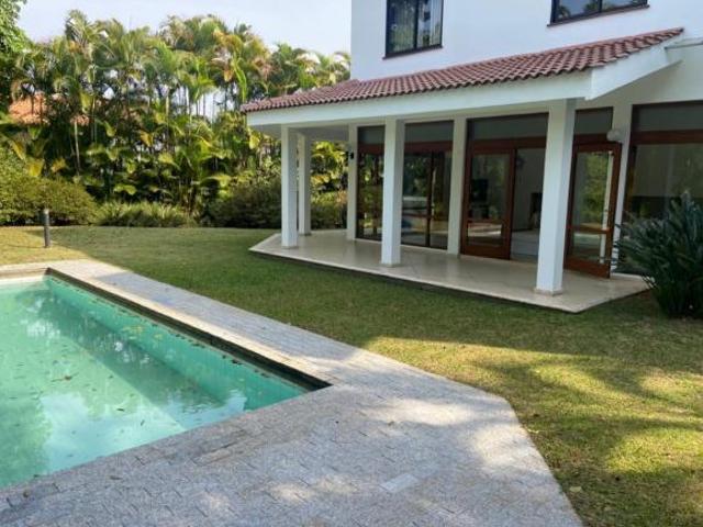 Casa mobiliada linda para venda Residencial Alphaville 2