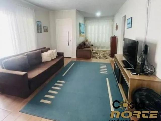 Casa Mobiliada no Centro de Tramandaí