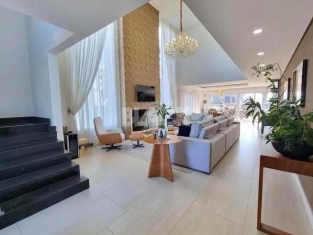 Casa mobiliada no Ocean Side em Torres RS