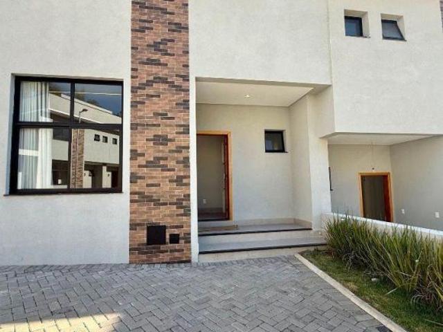 Casa mobiliada, nova, em Valinhos, R$ 1.380.000,00