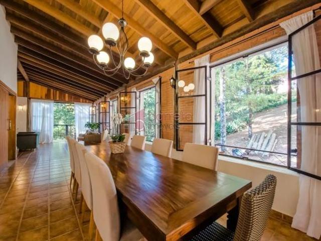 CASA MOBILIADA PARA LOCAÇÃO E VENDA NO CONDOMÍNIO PARQUE DOS MANACÁS JUNDIAÍ/SP