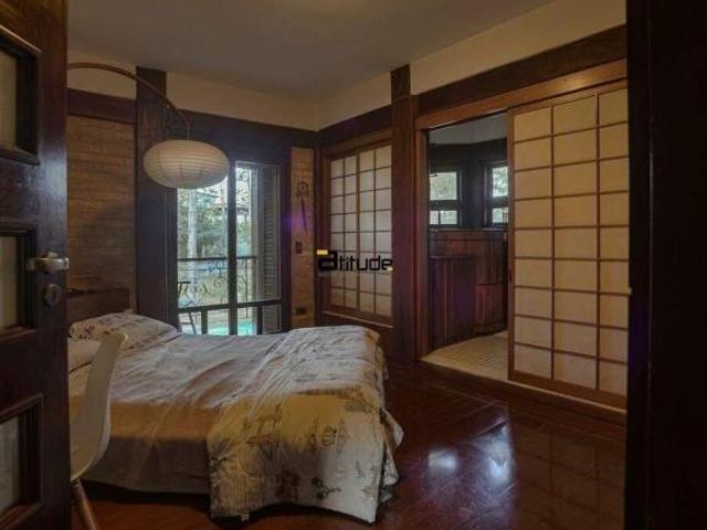 CASA MOBILIADA PARA VENDA NO CONDOMÍNIO MORADA DOS PASSÁROS ALDEIA DA SERRA BARUERI