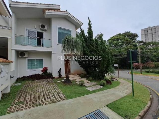 Casa mobiliada para venda e locação no Condomínio Tivoli Park, Sorocaba, com área gourmet, piscina e