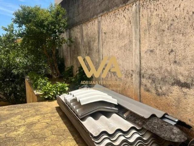 Casa térrea em condomínio no Mogi Moderno