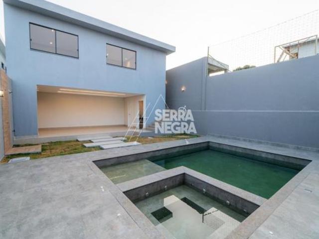 CASA MODERNA 3 QUARTOS LAZER COMPLETO CONDOMINIO FECHADO QUADRA 4 ARNIQUEIRAS