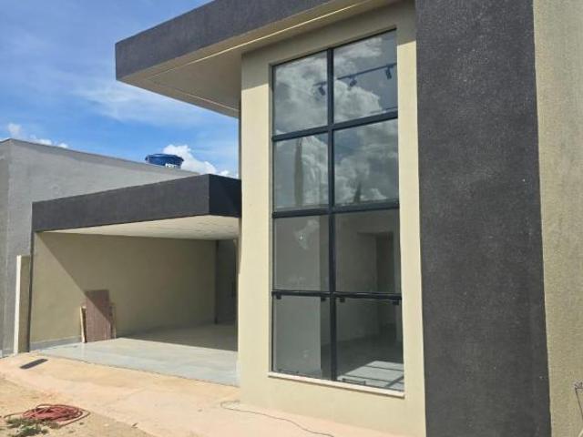 Casa moderna 3 suítes 220m² Condomínio fechado