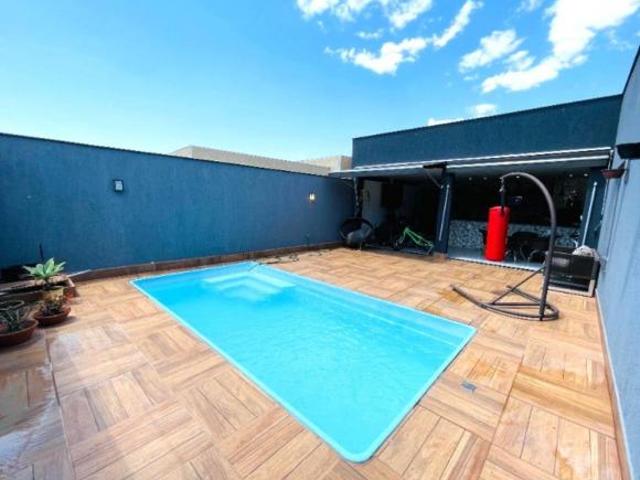 Casa Moderna 3 Suítes Lazer Completo Dentro de Condomínio no Conjunto 05 em Arniqueiras