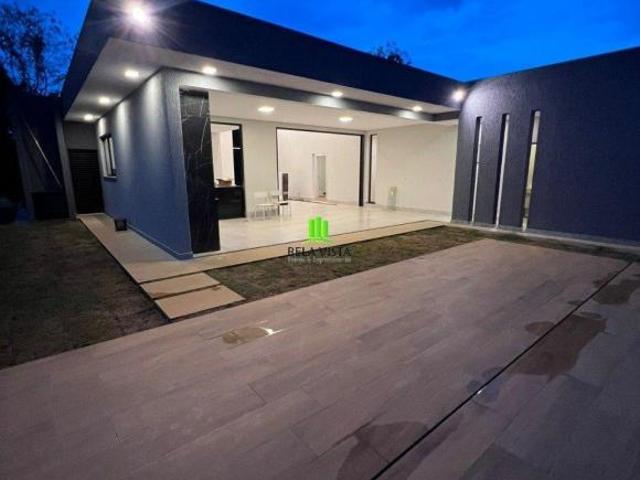 Casa Moderna