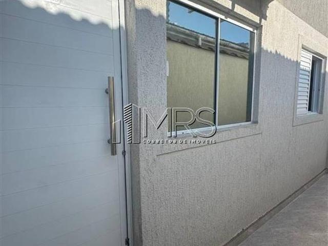 Casa Moderna 2 Quartos à Venda em Caiçara, Praia Grande SP