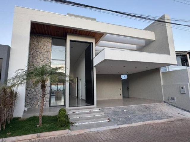 Casa moderna 300 m² e 3 quartos suíte armários em Arniqueira próximo a Master pão