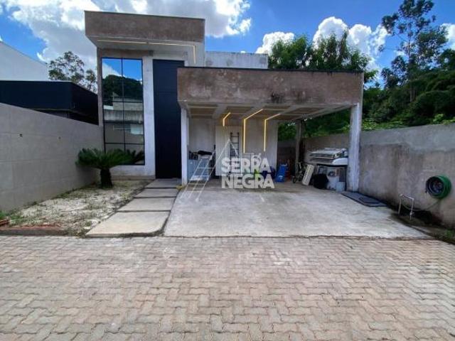 CASA MODERNA 4 QUARTOS ÁREA VERDE CONDOMÍNIO LOCALIZAÇÃO PRIVILEGIADA ARNIQUEIRAS