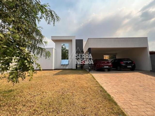 CASA MODERNA 4 QUARTOS ÁRMARIOS LAZER COMPLETO CONDOMINIO AO LADO DO DONA ARNIQUEIRA