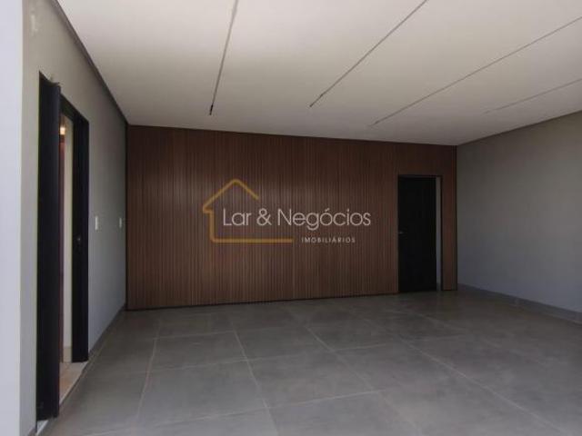 Casa Moderna com Lindo Acabamaneto