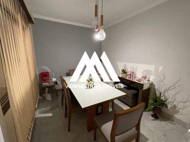 Casa moderna com suíte e closet em localização privilegiada!