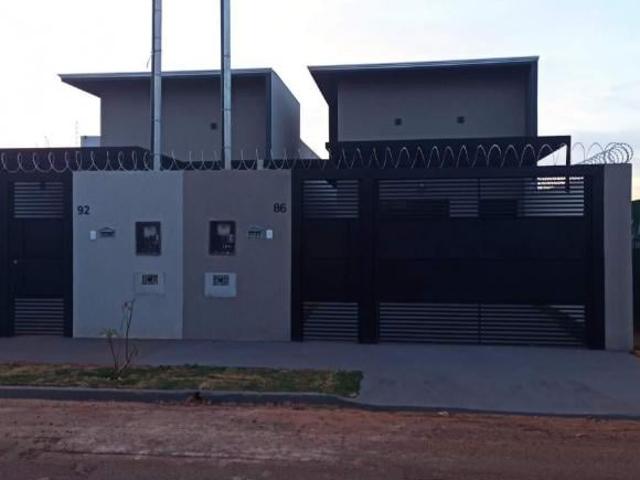 CASA MODERNA COM 03 QUARTOS SENDO 01 SUÍTE RECANTO DOS PÁSSAROS