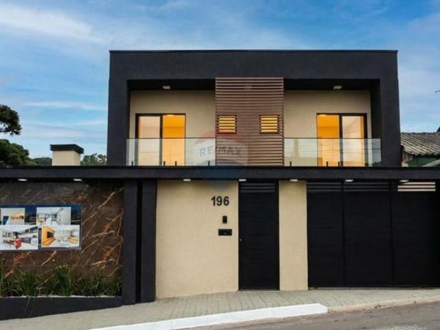 Casa Moderna com 127m² e 3 Quartos em Piraquara – Vila Rosa