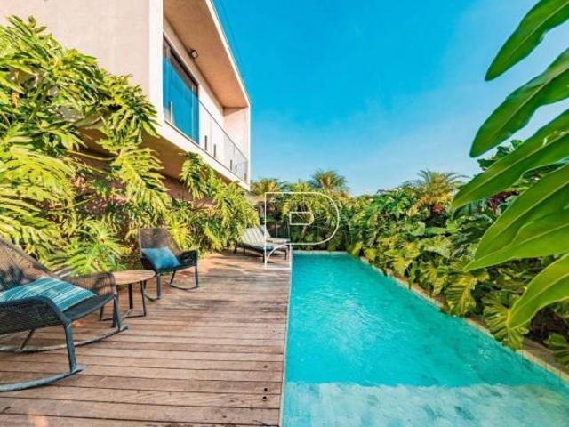 Casa moderna com 3 dormitórios e piscina à venda condomínio Vintage Granja Viana