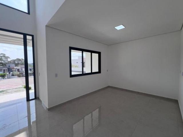 Casa moderna com 3 quartos e 1 suite à Venda no Condomínio Reserva da Mata – Jundiaí/SP