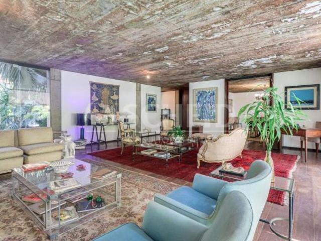 Casa moderna com 4 quartos à venda na CIDADE JARDIM!