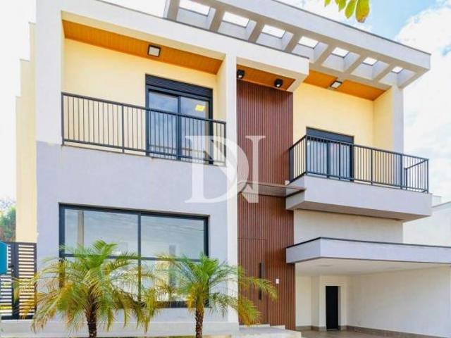 Casa Moderna à Venda Una Itu/SP. 334 m² construídos | Terreno 555 m² | Pé direito duplo | Piscina co