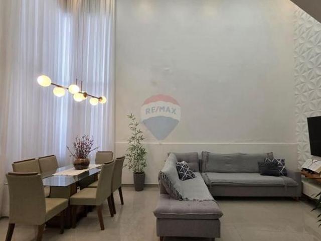 Casa moderna à venda em Pinhalzinho SP
