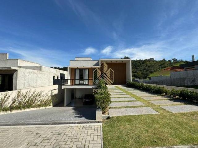Casa Moderna à Venda no Condomínio Quintas da Boa Vista – Atibaia/SP 3 Dormitórios + Escritório + Pi