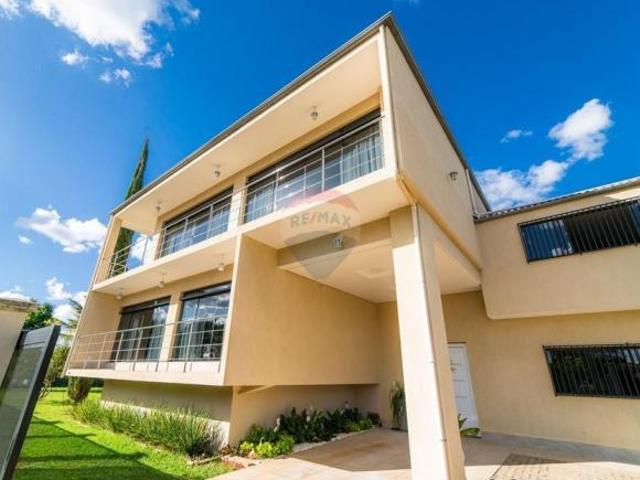 Casa moderna a venda Qd. 27 Park Way Lazer completo e energia solar