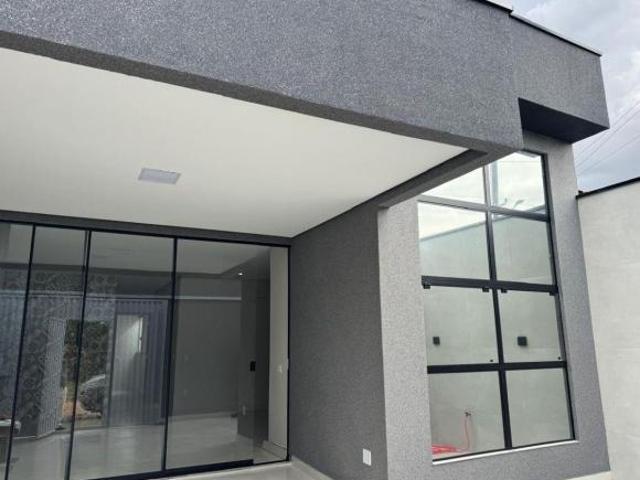 Casa Moderna à Venda – Quadra 604, Samambaia Norte
