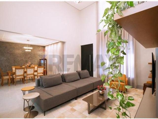 CASA MODERNA, ALTO PADRÃO, RUA FLOR DA ÍNDIA, 4 QUARTOS