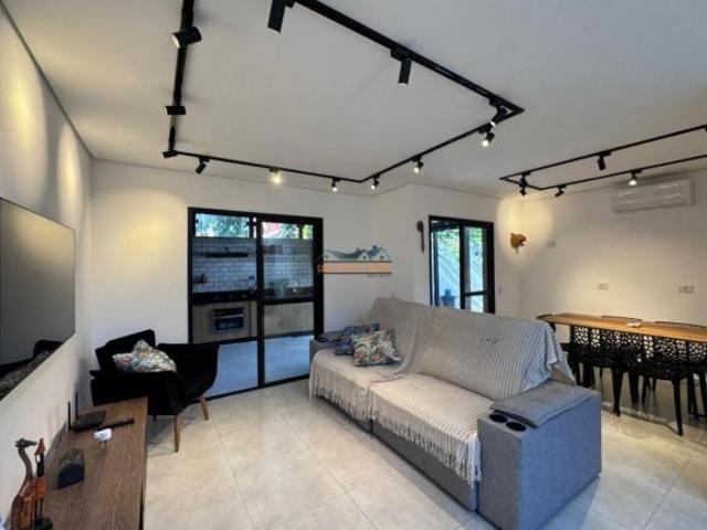 Casa moderna de 2 suítes