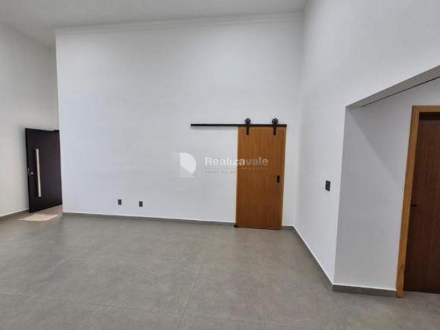 Casa Moderna de Alto Padrão em Condomínio – 173m² – Piscina e Energia Fotovoltaica – Tremembé