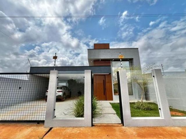 Casa Moderna, Dentro de Condomínio, 3 Quartos, Lote de 400m² na Rua 02 da 26 de Setembro