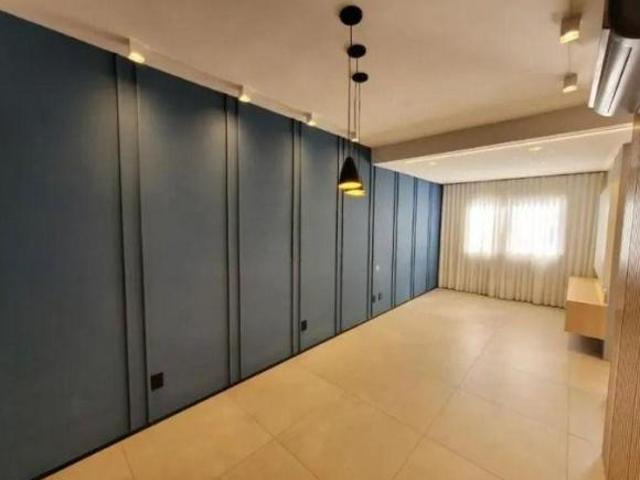 Casa moderna e aconchegante com 3 suítes e quintal com área gourmet no Condomínio Casas Terrara!