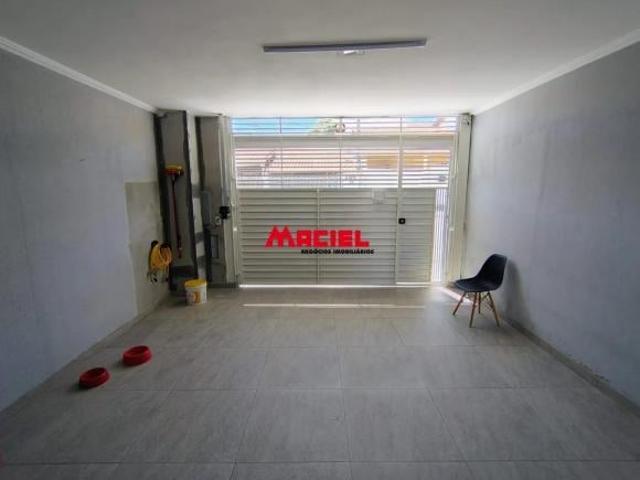 Casa Moderna e Inteligente Pronta para Morar com Segurança e Conforto