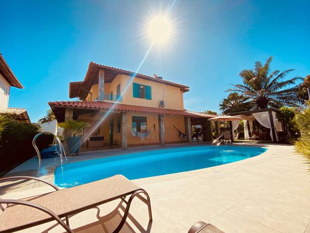 Casa Moderna em Cond. Frente Mar Aracaju SE
