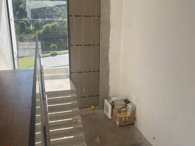 Casa Moderna em Alphaville Preço de Oportunidade!