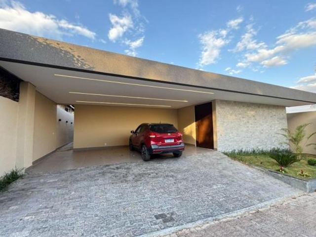Casa Moderna em Arniqueiras | 3 Suítes | Piscina Aquecida | Documentação Pronta