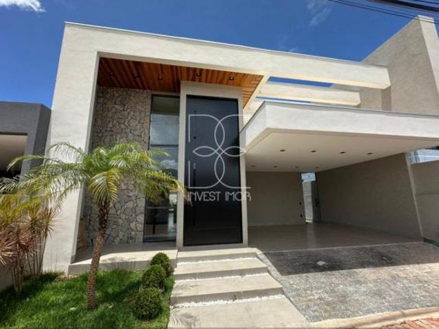 Casa Moderna em Arniqueiras