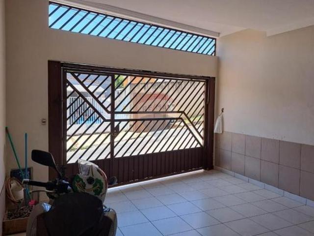 Casa Moderna em Sorocaba: Conforto e Praticidade