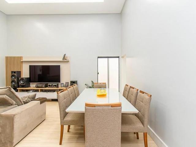 CASA MODERNA, NOVA, VENDA OU TROCA POR APARTAMENTO EM AGUAS CLARAS