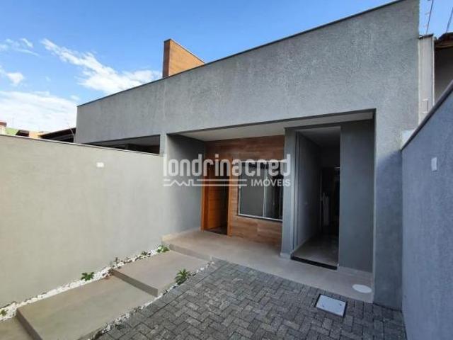 Casa Moderna no Jardim Chamonix com Suíte, Pé Direito Alto e Área Gourmet com Churrasqueira