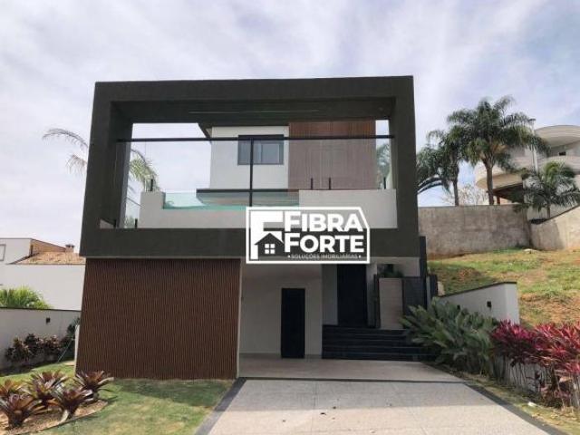 Casa moderna no Swiss Park com muito requinte e bom gosto