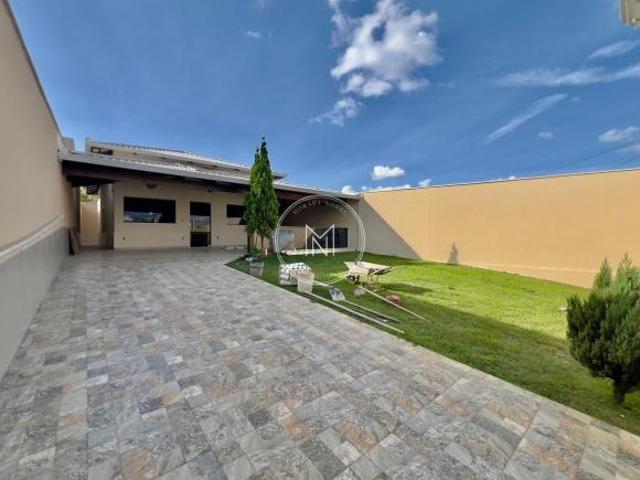 Casa Moderna no Residencial Casa Grande